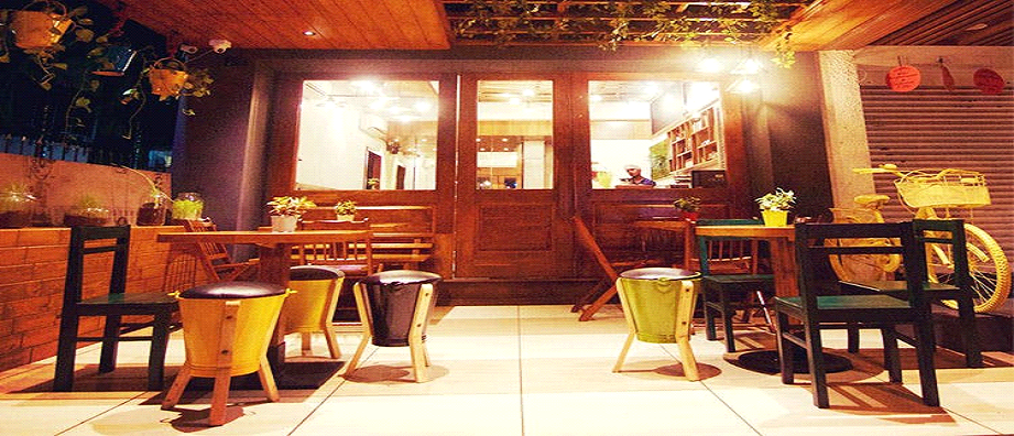 7 Premium Cafe/Coffee Shops who Preferred Interior More Than Anything ...